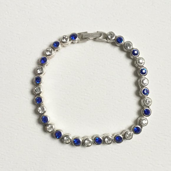 Avon | Jewelry | Vintage Avon Blue Clear Rhinestone Silver Tone ...